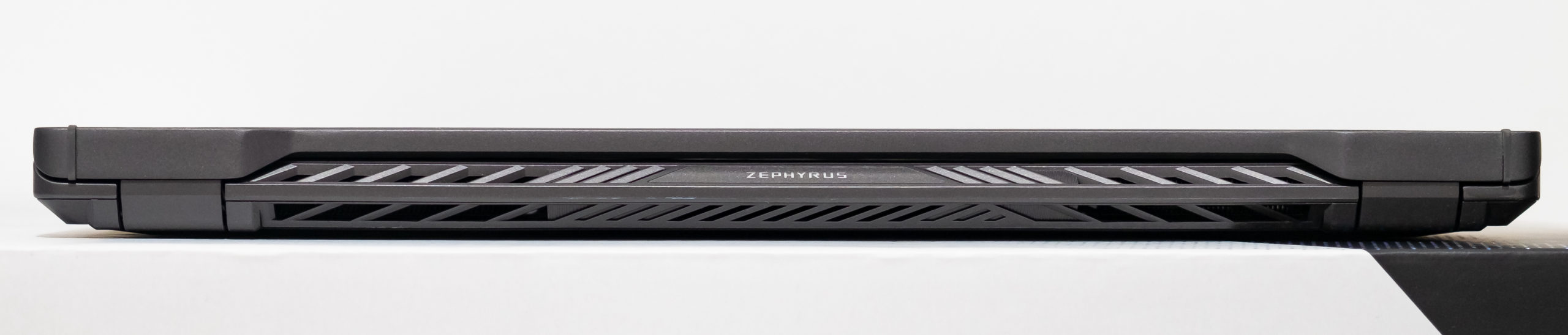 ASUS ROG Zephyrus G14 GA401II - Review - Einfoldtech