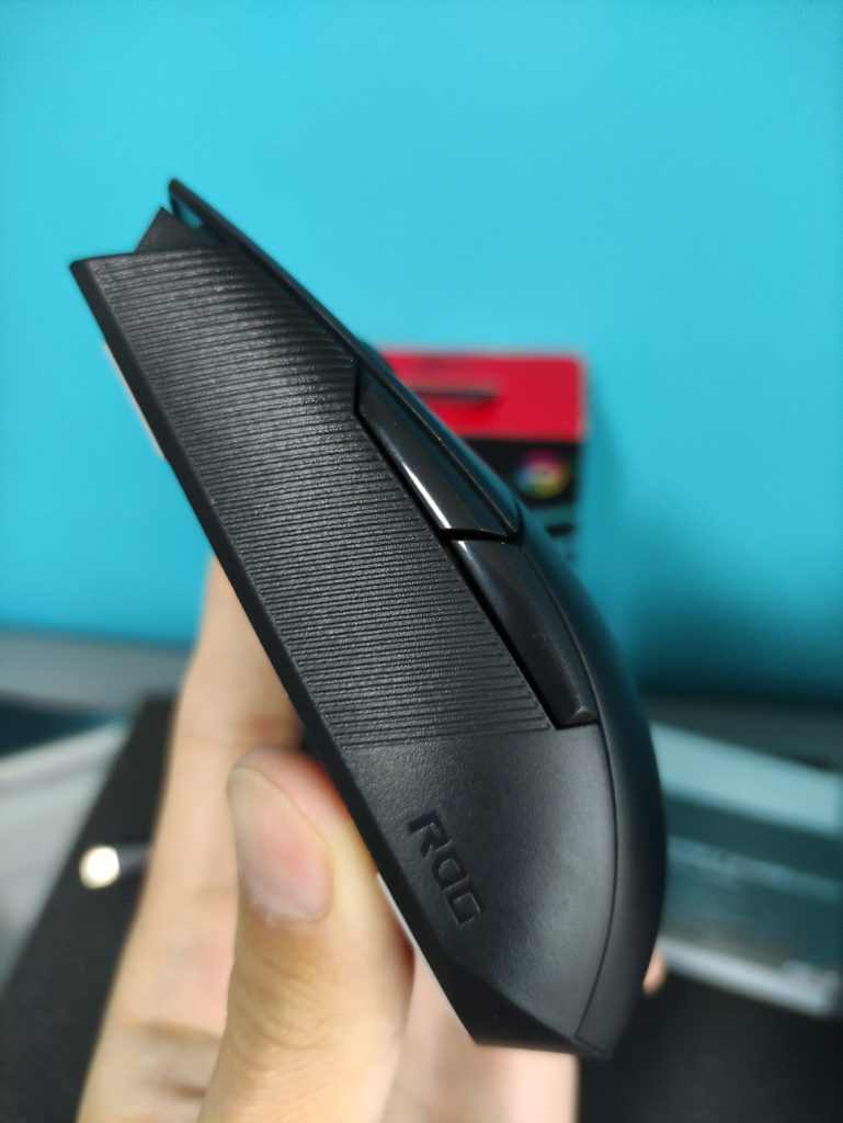 ROG Strix Impact II Wireless gaming mouse Review - Einfoldtech