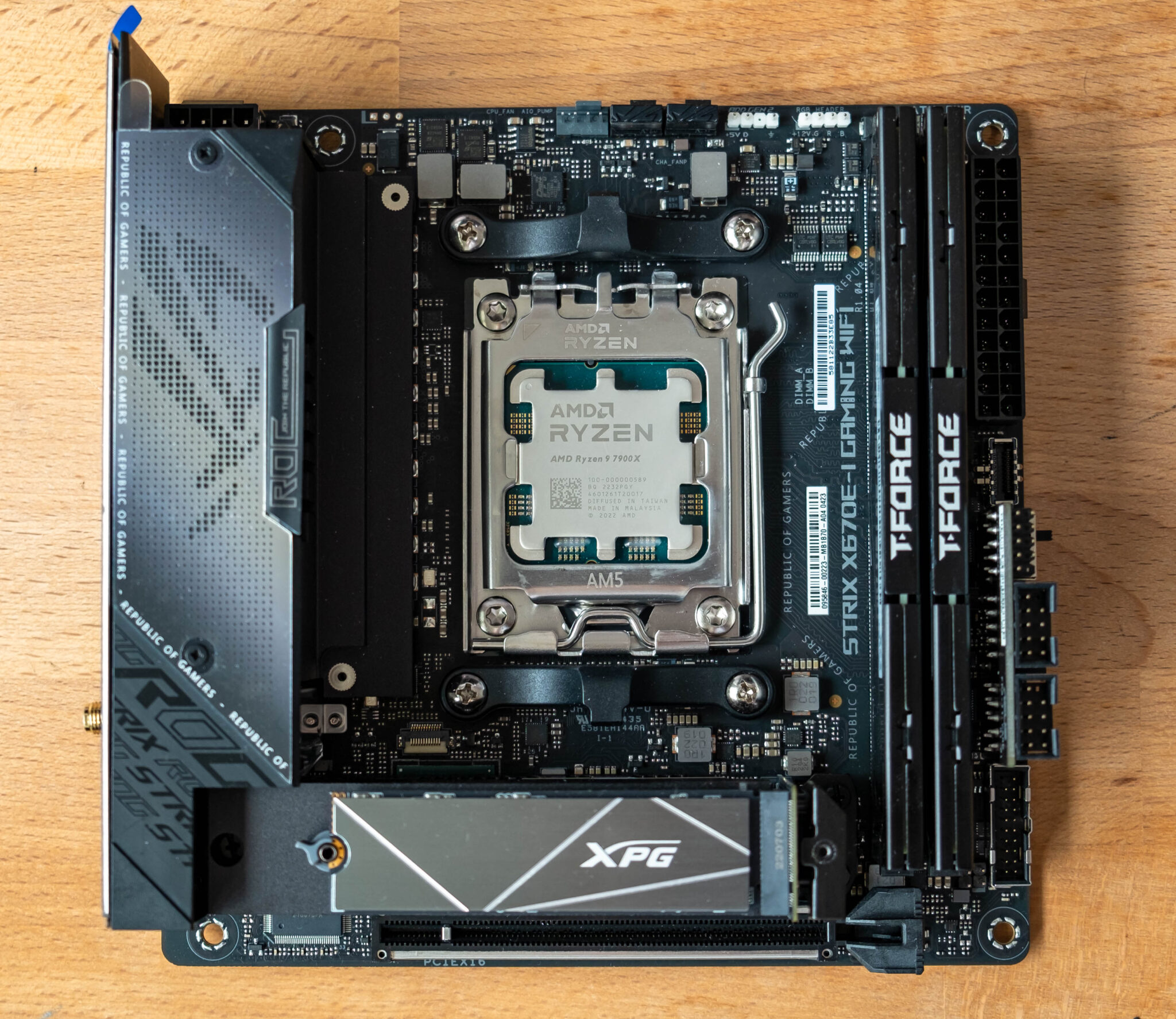 ASUS ROG STRIX X670E-I GAMING WIFI - Review - Einfoldtech