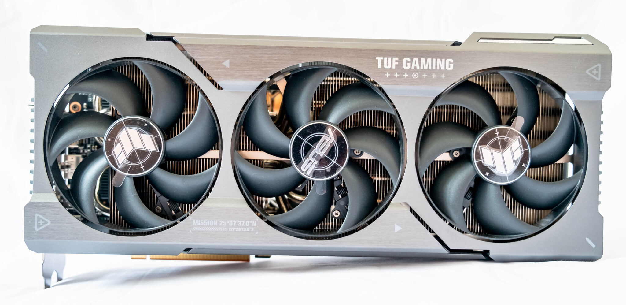ASUS TUF Gaming Radeon RX 7900 XT OC Edition 20GB GDDR6 - Review ...