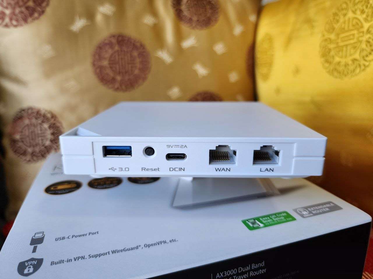 ASUS AX57 Go Portable Router Review - Einfoldtech