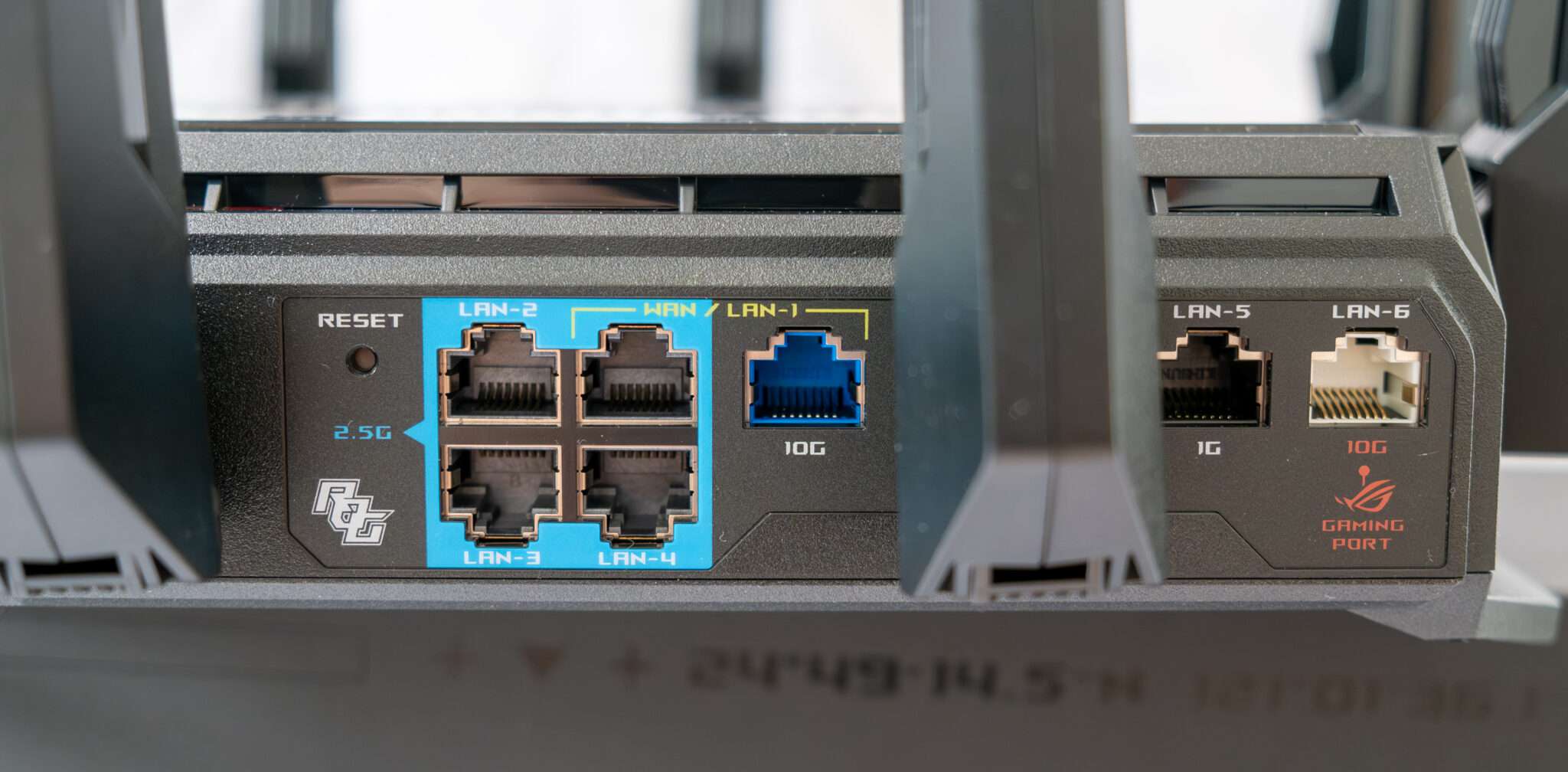 ASUS ROG Rapture GT-BE98 - Einfoldtech