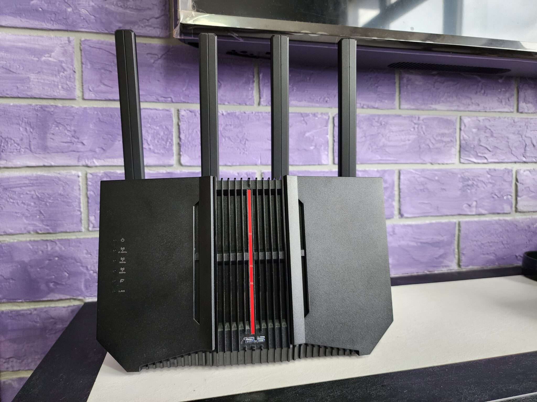 ASUS RT-BE92U Review - Next-Level Smart Home WiFi 7 - Einfoldtech