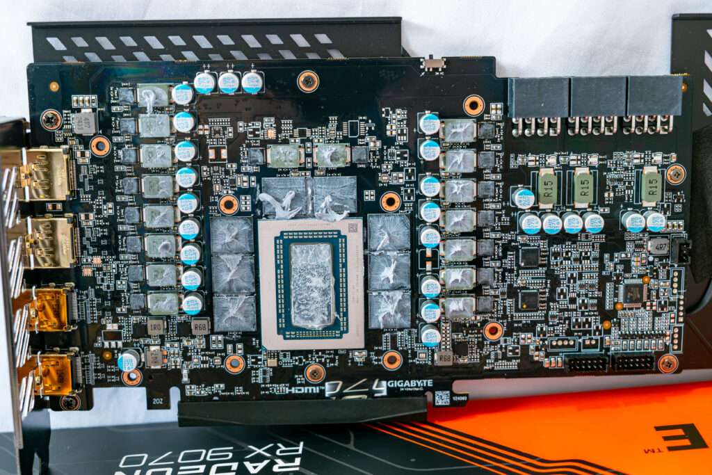 Gigabyte AORUS RX 9070 XT ELITE: A 1440p & 4K Beast That Challenges the ...