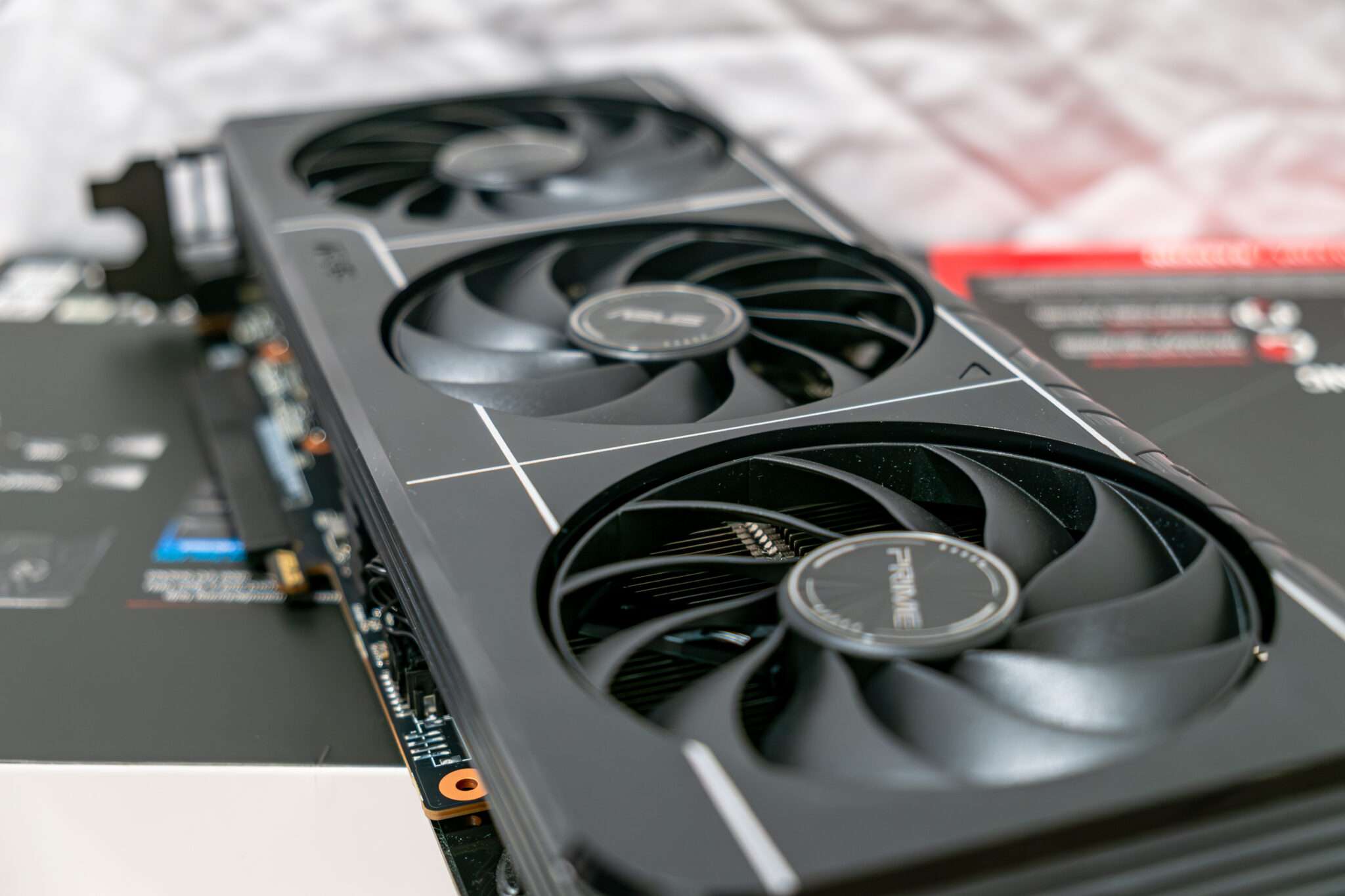 ASUS Prime Radeon RX 9070 XT OC - Review - Einfoldtech